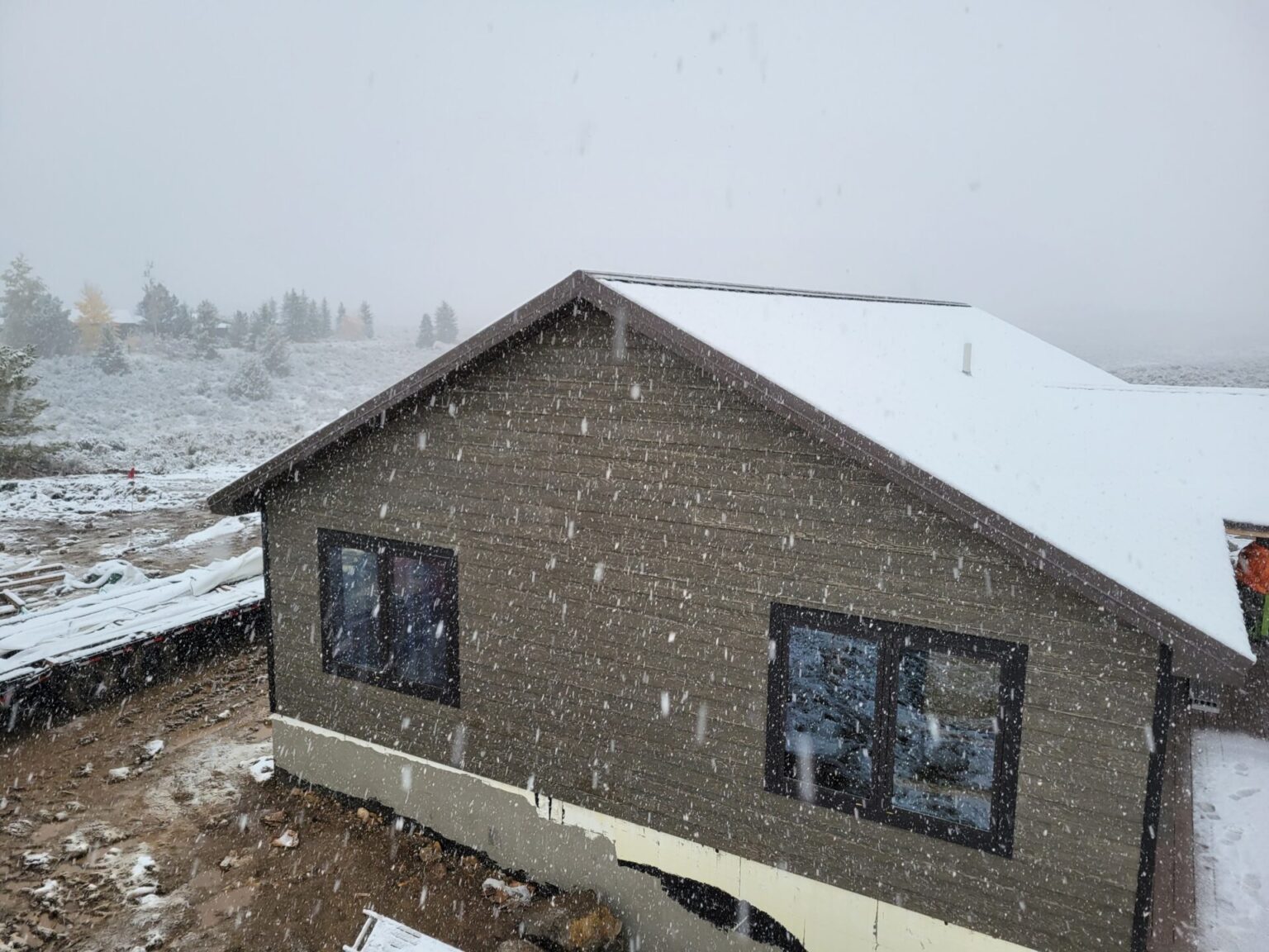 Construction Complete: Teton Valley - Riverside Cabins